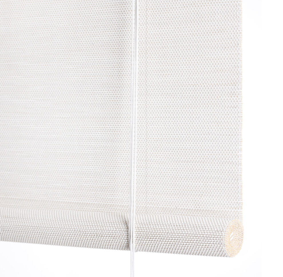 Ljus vit bambu rullgardin - Color & Co